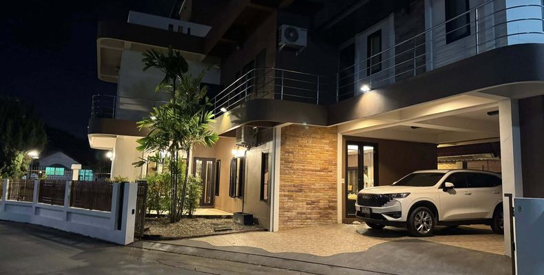 Maison avec 3 chambre à louer à Moo Baan Petchmanee pour ฿35,000/mo ...