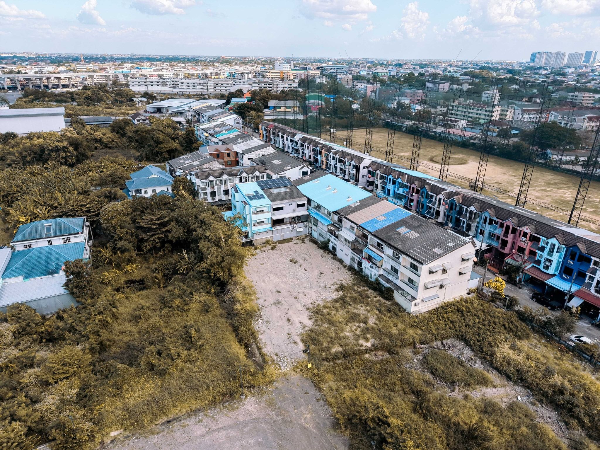 Land for Sale in Nuan Chan, Bangkok for ฿21,700,000 | U5982896