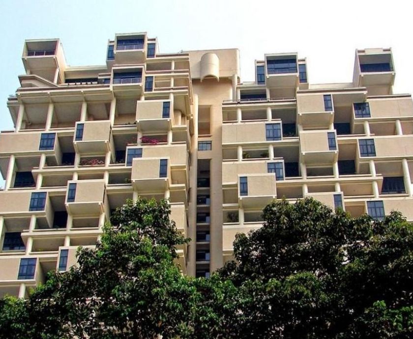 All properties for rent at The Colonnade in Central Region - AsiaVillas