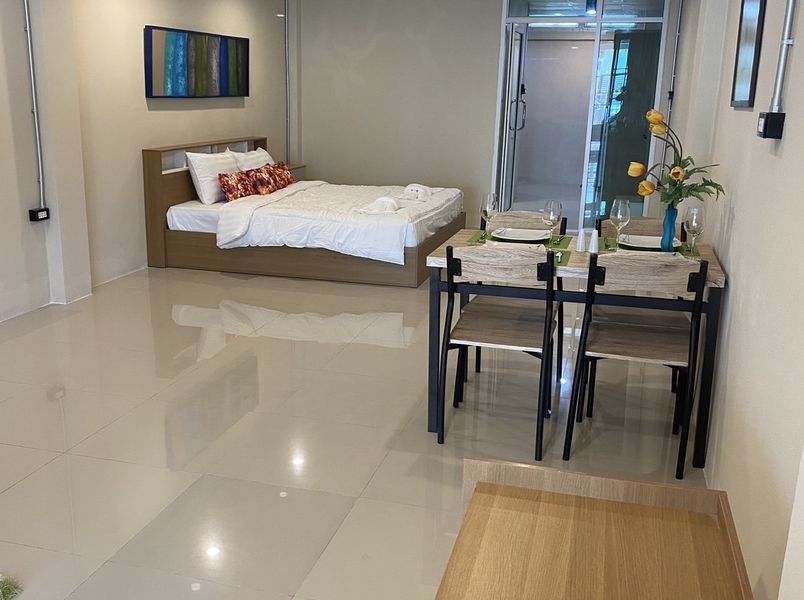 Häuser mit Direkt am Strand mieten nahe Khao Takiab Beach, Nong Kae