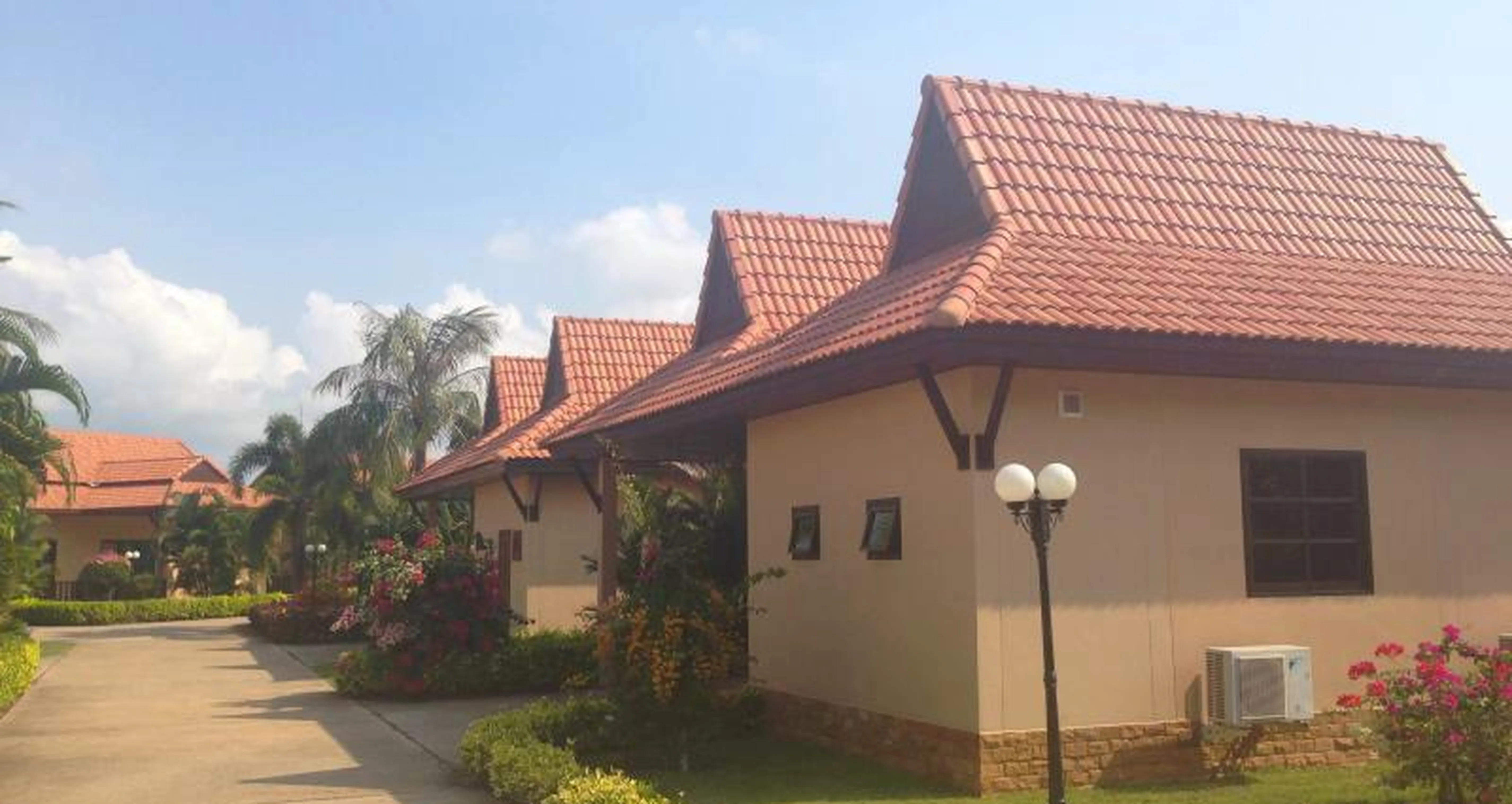 Blue Mango Residence, Rayong - 1 houses for sale and rent | KaiBaanThai