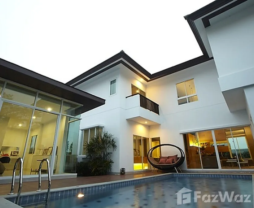 3 Bedroom House for Rent at Nirvana Icon Wongwaen-Rama 9 for ฿70,000/mo | U5630444