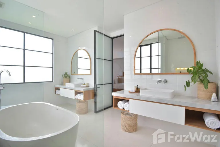 4 Bedroom Villa for Sale in Canggu, Bali for Rp9,390,000,000 | U5613963