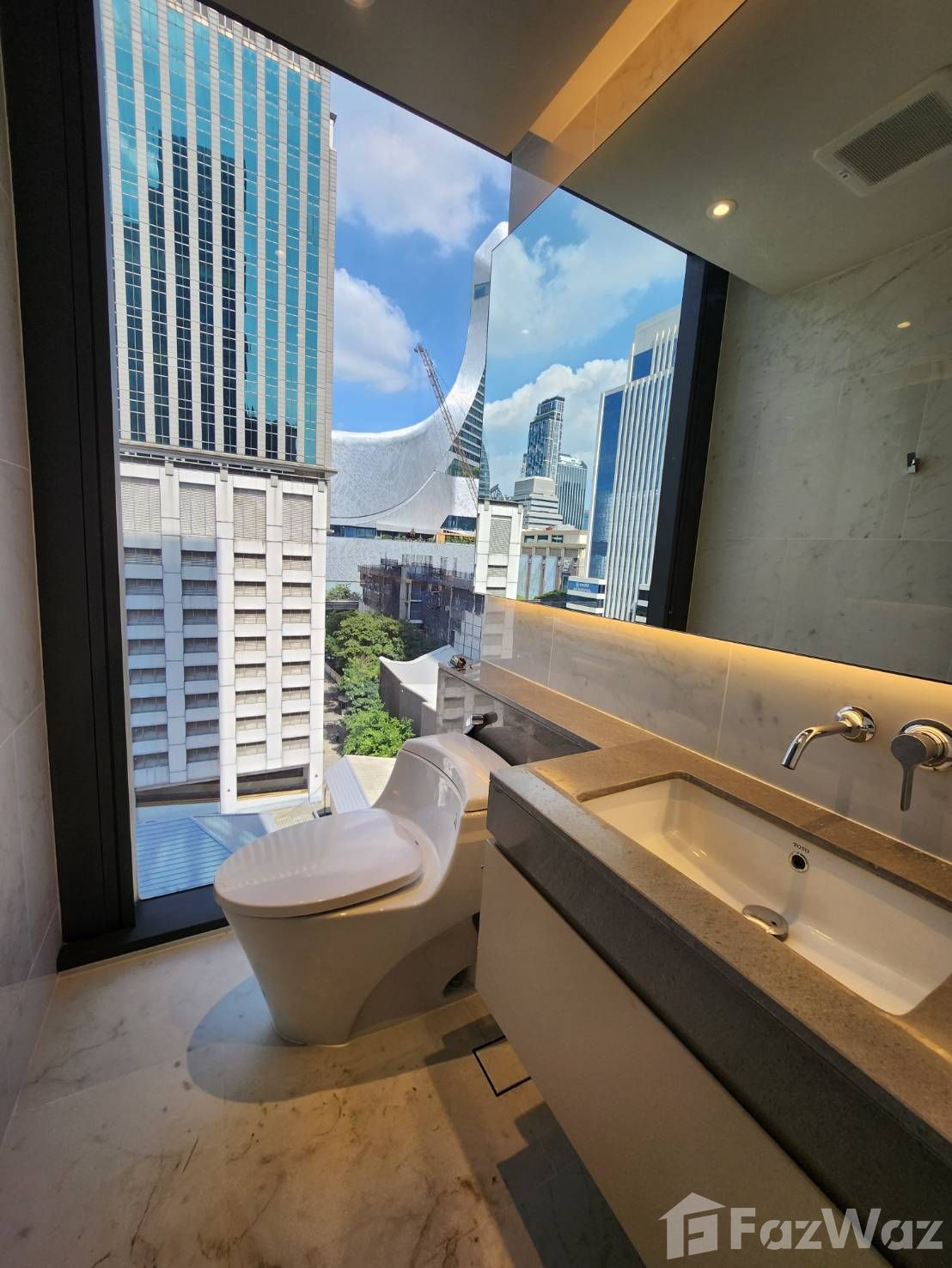 2 Bedroom Condo for Sale at Tonson One Residence for ฿38,500,000 | U1698174