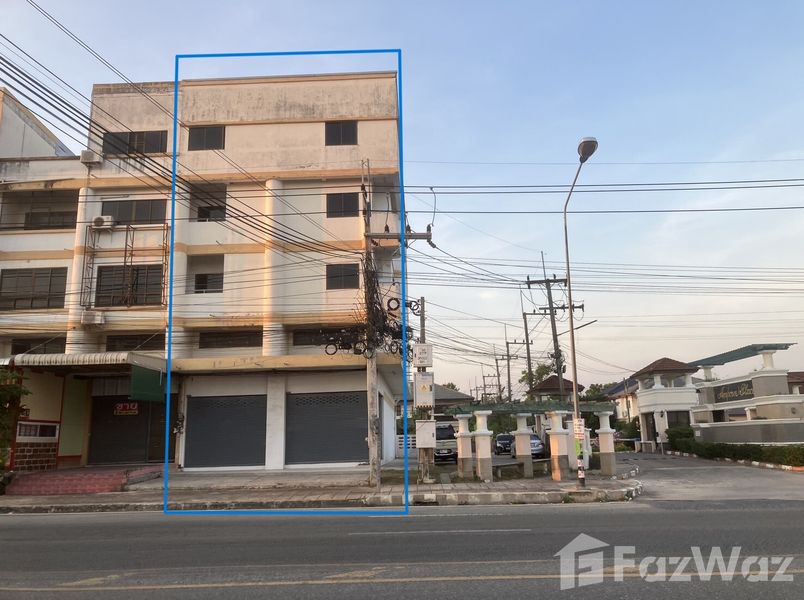 3 Bedroom Whole buildings for Rent in Surasak, Si Racha