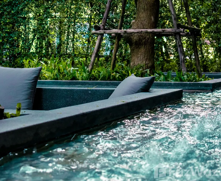 2 Bedroom Condo for Rent at Vtara Sukhumvit 36 for ฿48,500/mo | U5974446