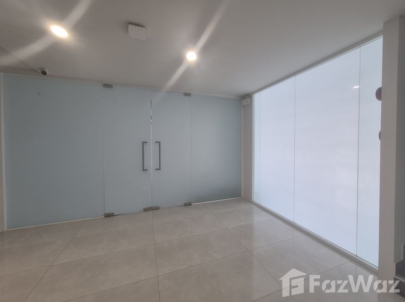 Studio Offices for Rent near Outlet Mall Pattaya, Nong Prue