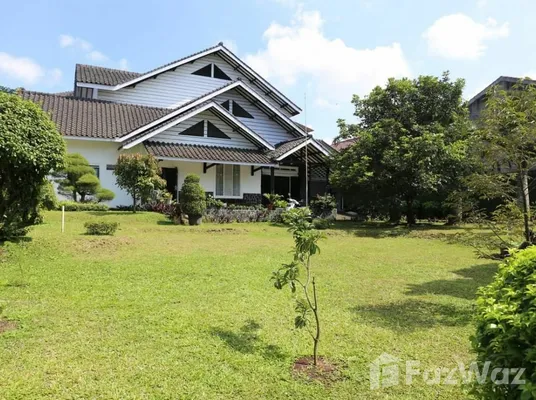 부동산 with 개인 정원 판매 안에 있어요 Cimahi Utara, 반둥